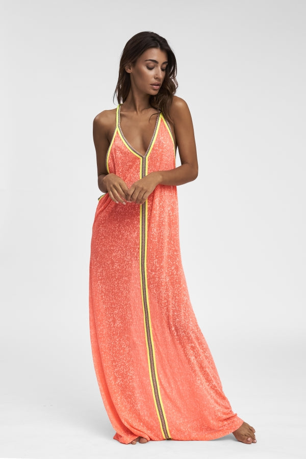 Pitusa Fashion - Supernomad - the Luxury Edit for the Chic Wanderer